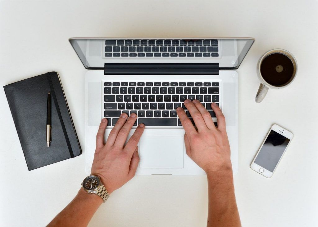 Medical School Application Checklist | Med School Insiders